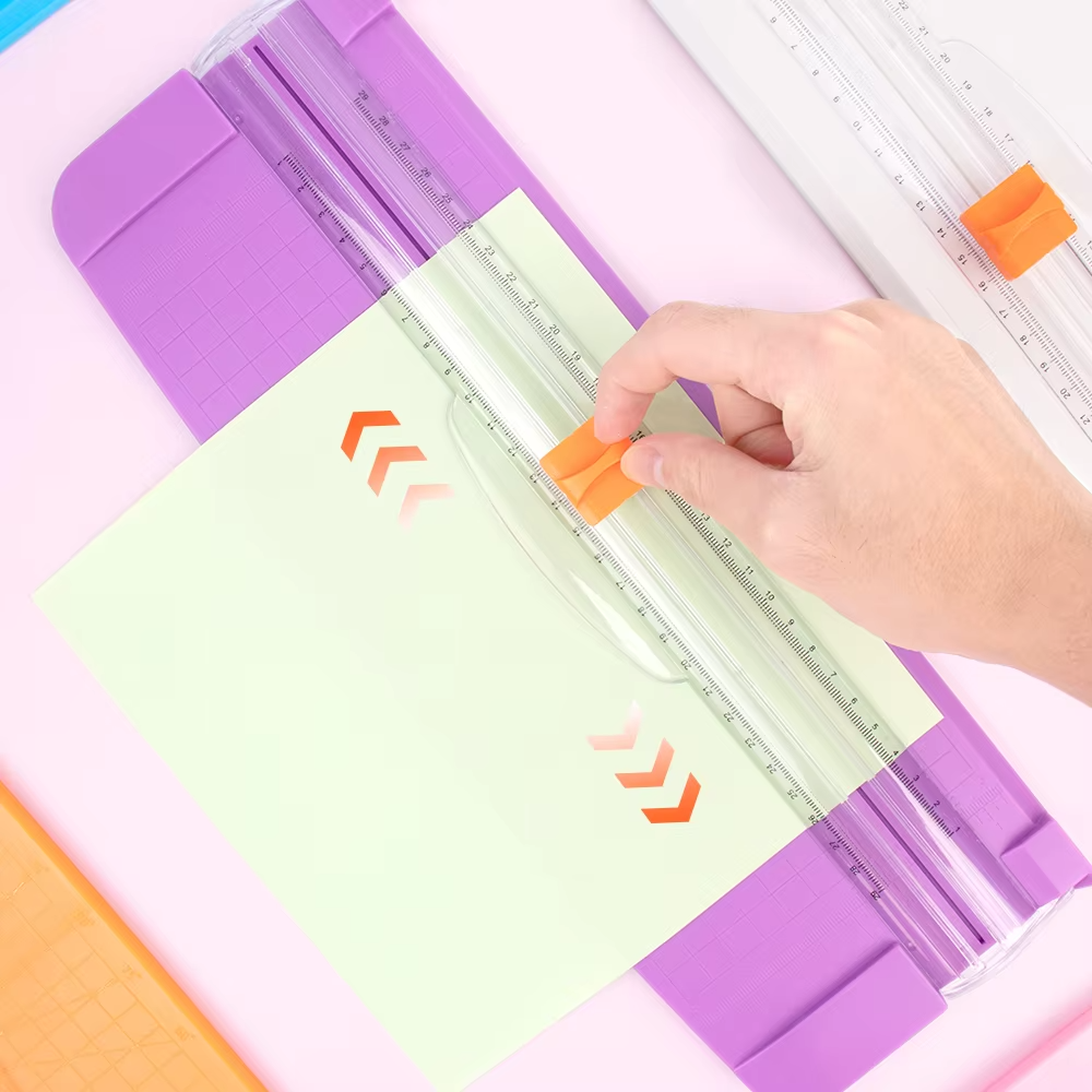 A4 Mini Manual Paper Trimmer - Portable Paper Cutter with Safety Blade ...